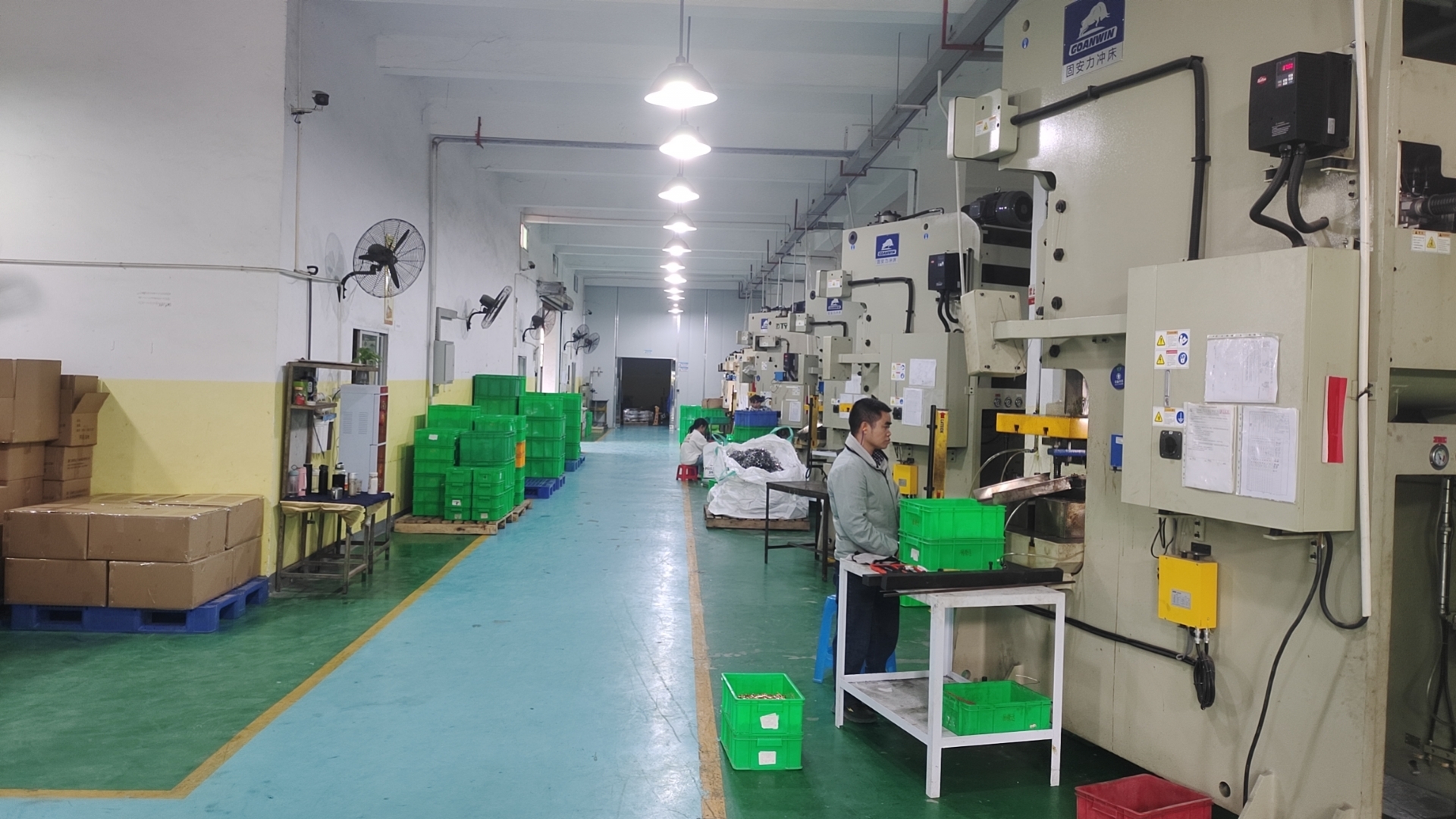 Advantages of Metal Stamping in Electronic Component Manufacturing ...